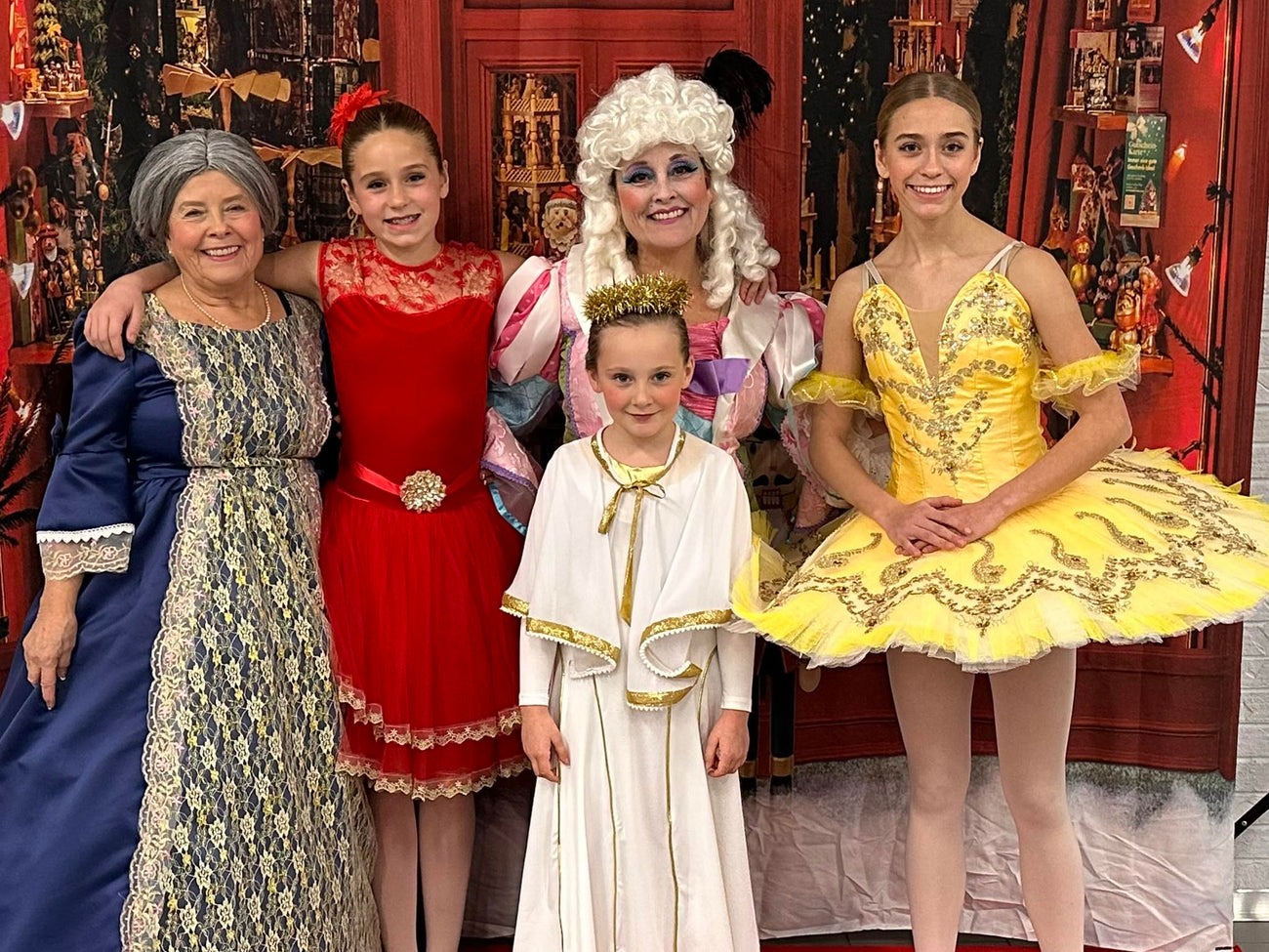 Christmas Shop Window Snow Nutcracker Backdrop M6-94