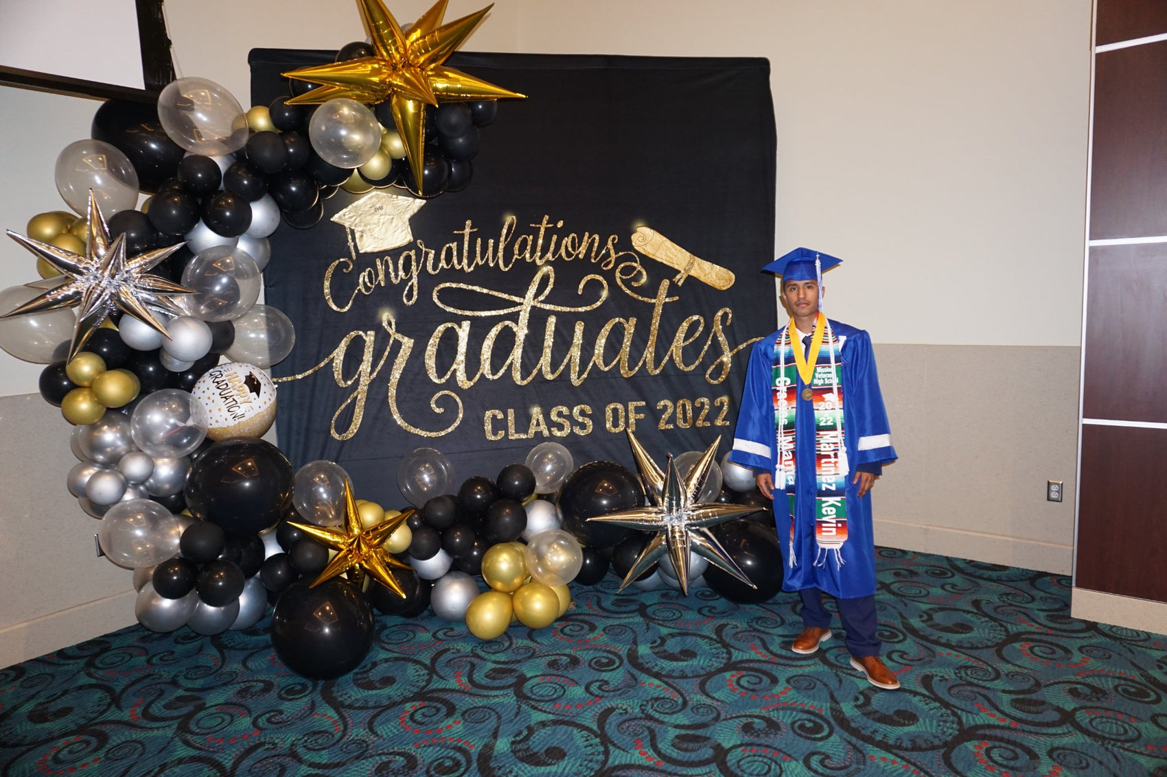 Graduation Congratulations Gold and Black Class Of 2026 Photo Backdrop